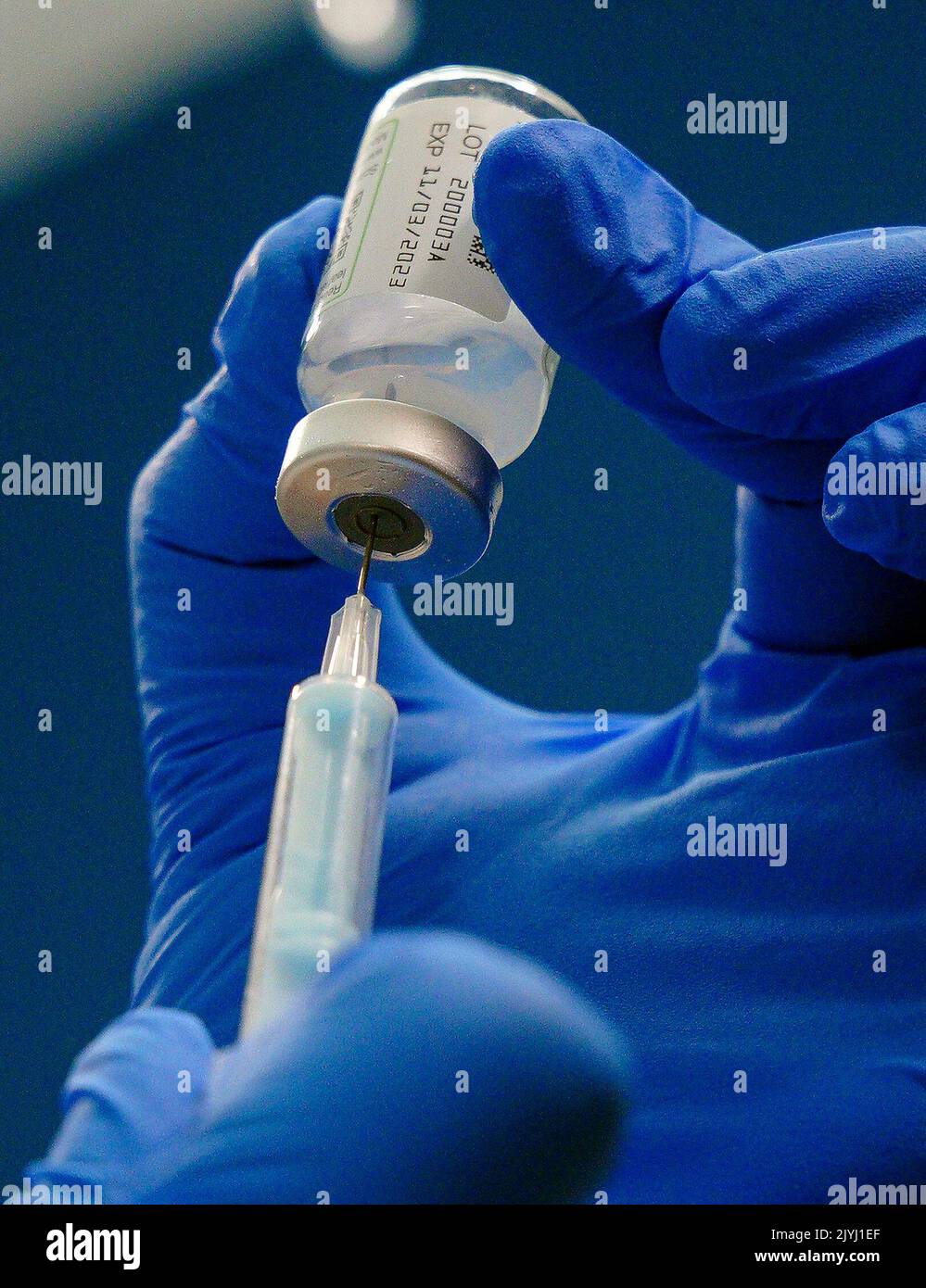 Moderna spikevax hi-res stock photography and images - Alamy