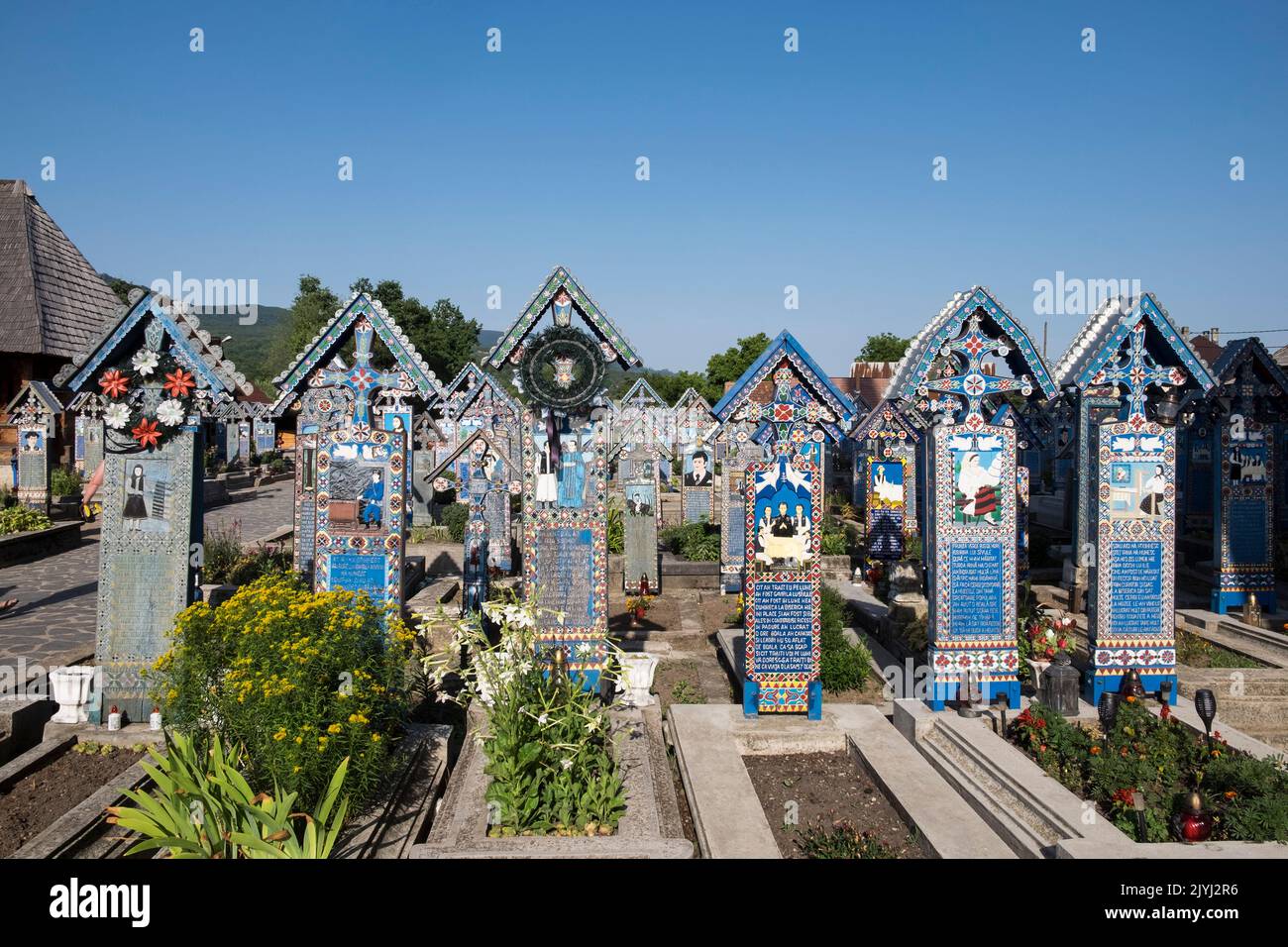 Romania, Maramures, Sapanta, Merry Cemetery, Cimitirul Vesel Stock ...