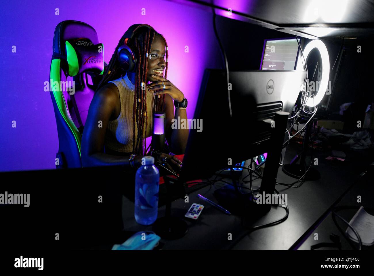 Aka twitch hi-res stock photography and images - Alamy