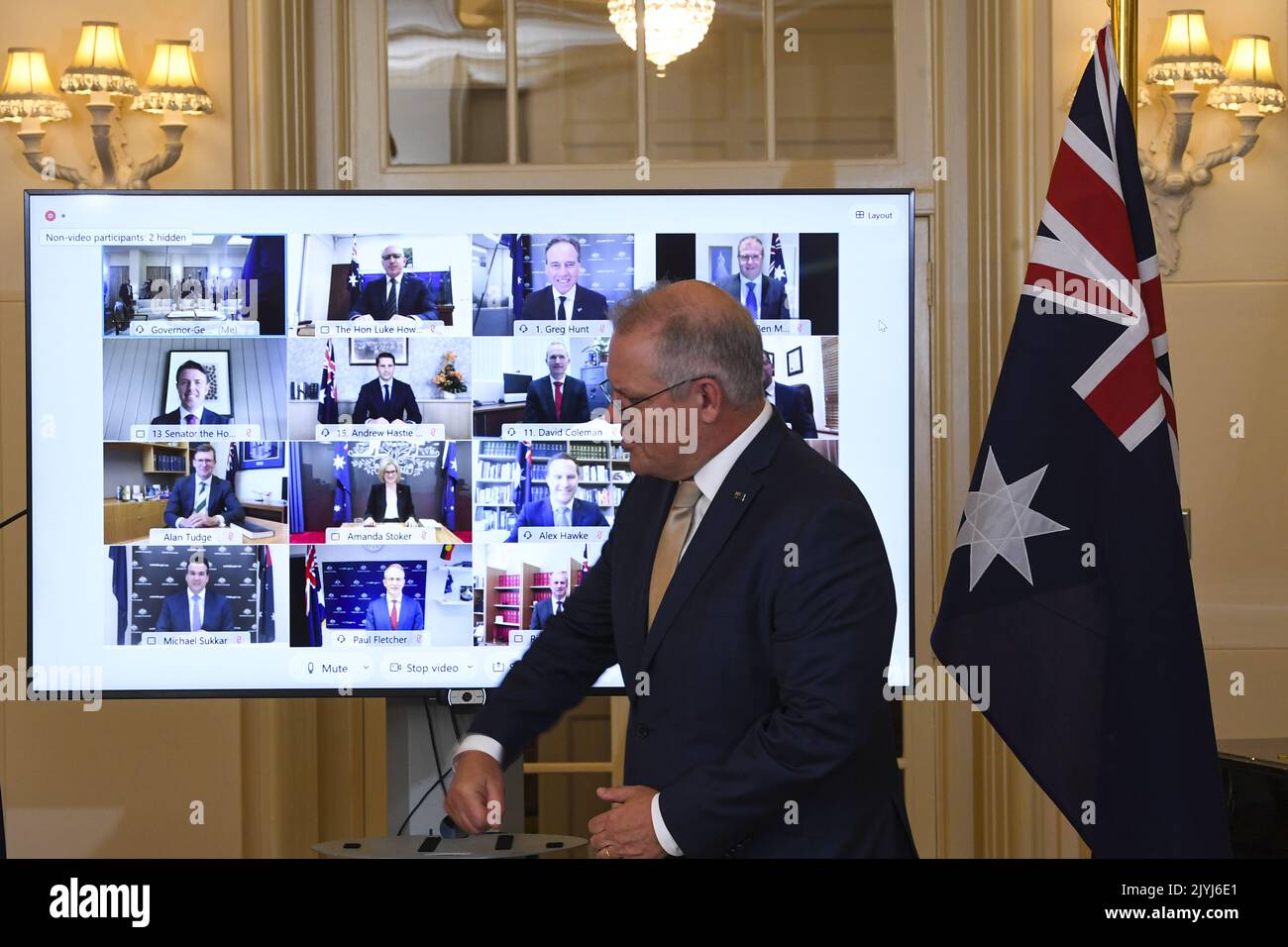 POOL Australian Prime Minister Scott Morrison poses for photographs ...
