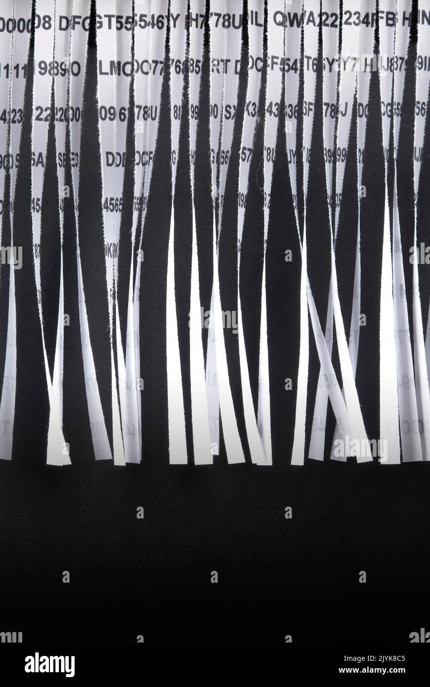 Shredded documents hi-res stock photography and images - Alamy