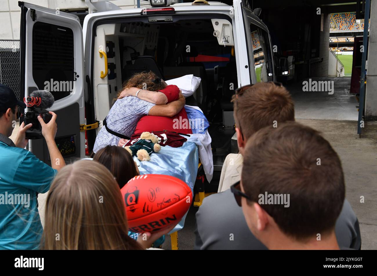 Former Queensland AFL Grand Final hero Ross Whyte, who has terminal ...