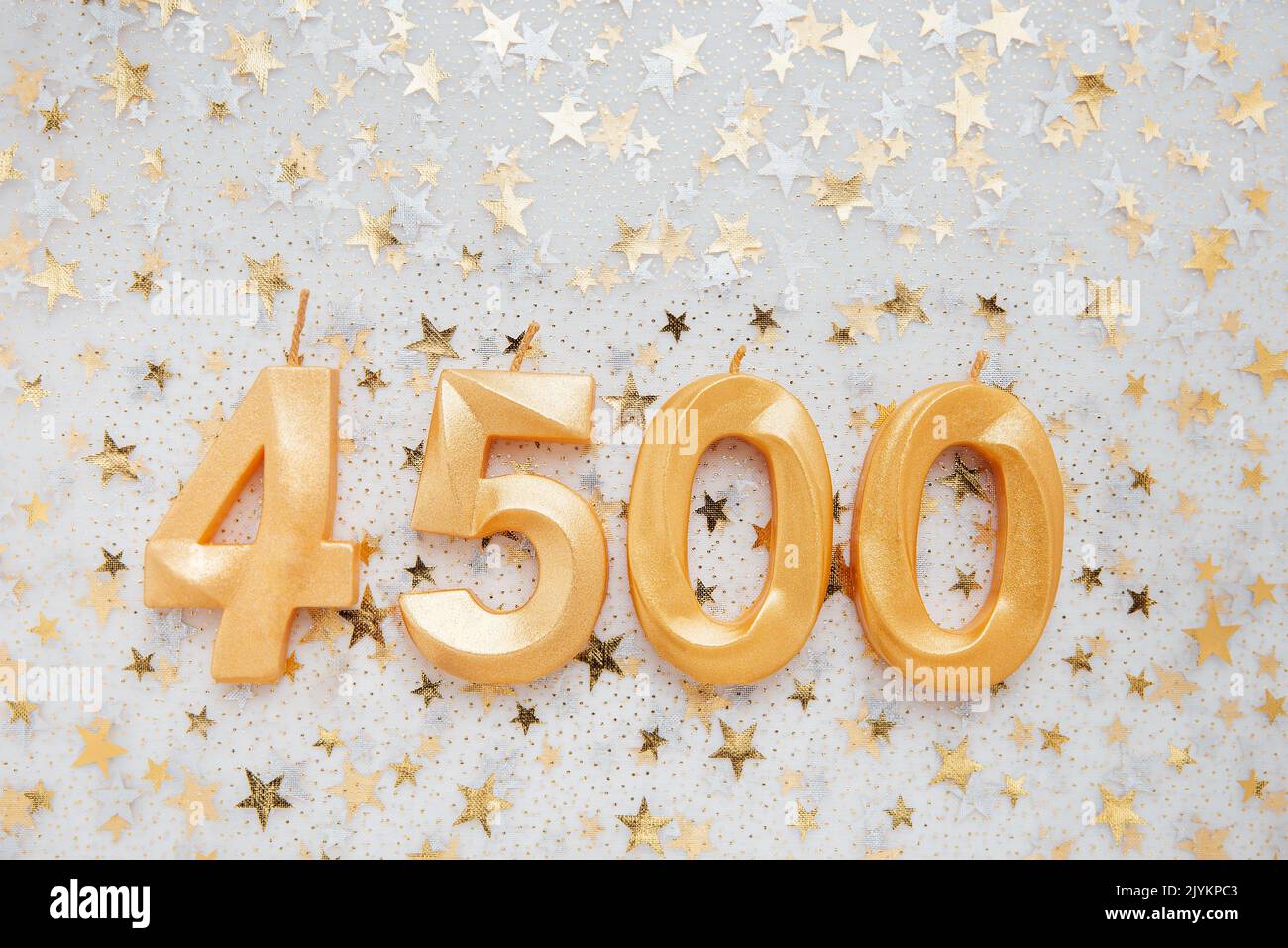 Four thousand five hundred hi-res stock photography and images - Alamy