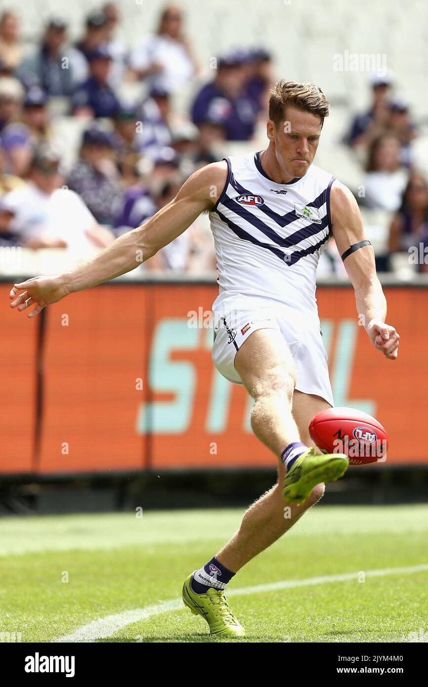 Matt Taberner of the Dockers kicks the ball during the Round 1 AFL ...