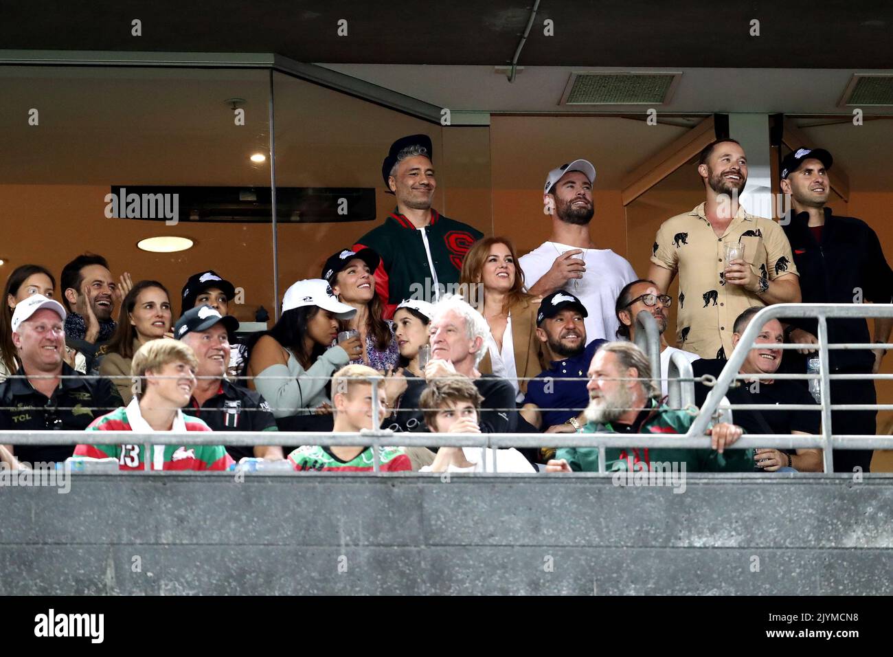 Natalie Portman, Benjamin Millepied, Taika Waititi, Chris Hemsworth ...