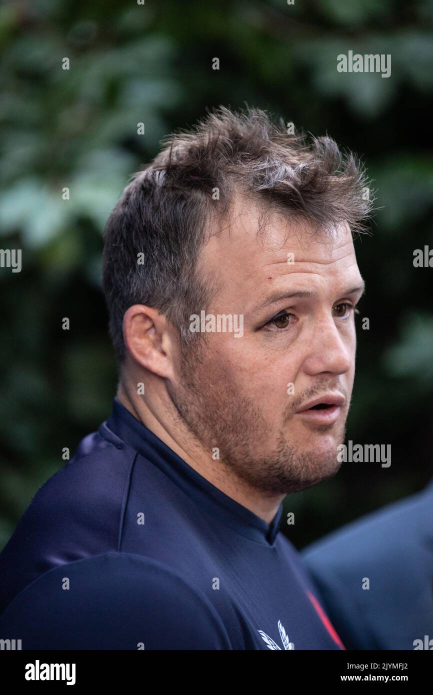 Josh Morris speaking to media at a press conference at the Sydney ...