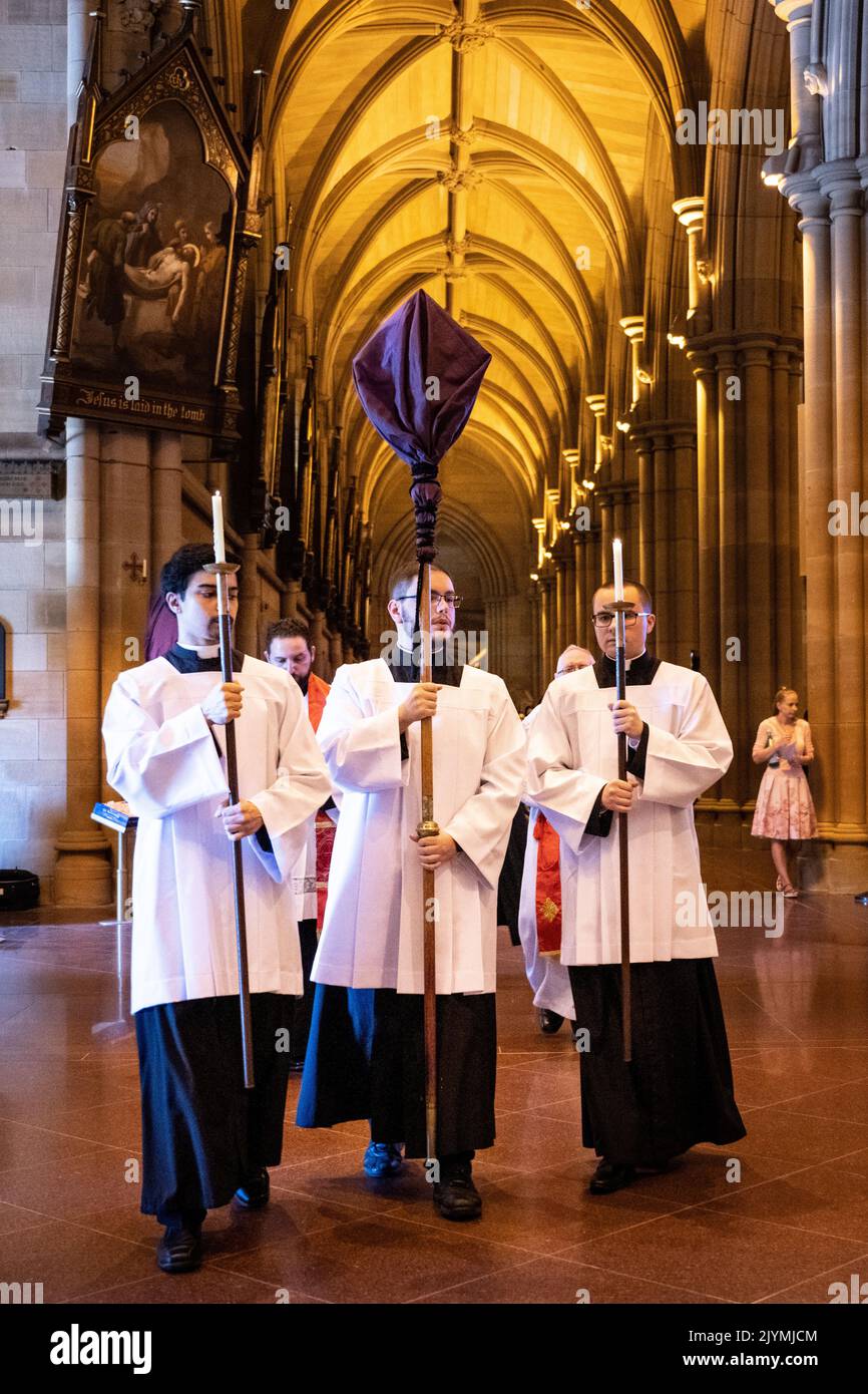 The procession travelling around the Cathedral during the Stations of ...