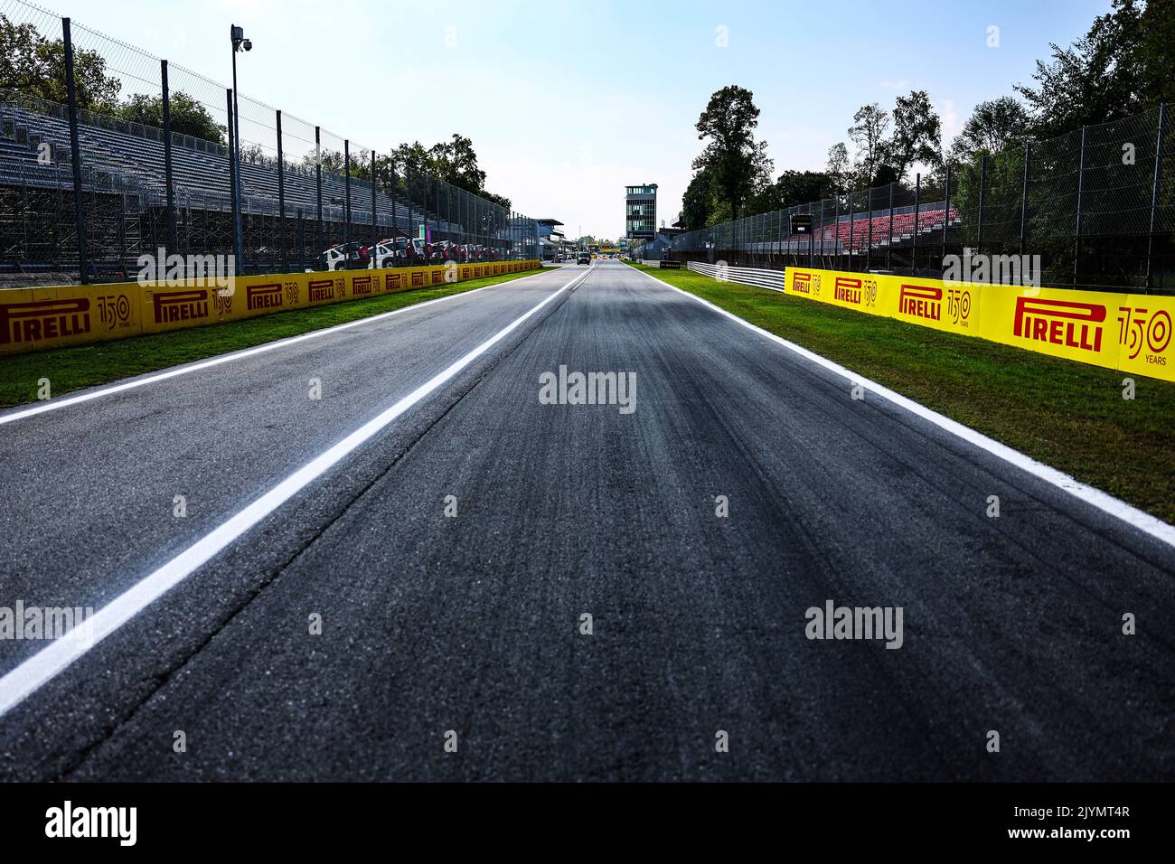 Monza f1 2022 finish hi-res stock photography and images - Alamy