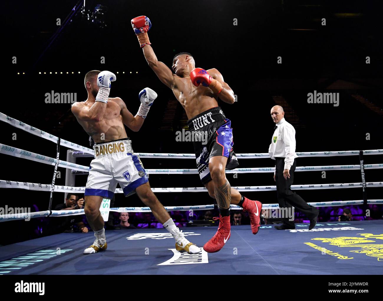 Andrew Hunt (right) misses Ben Kite (left) during their Australian ...