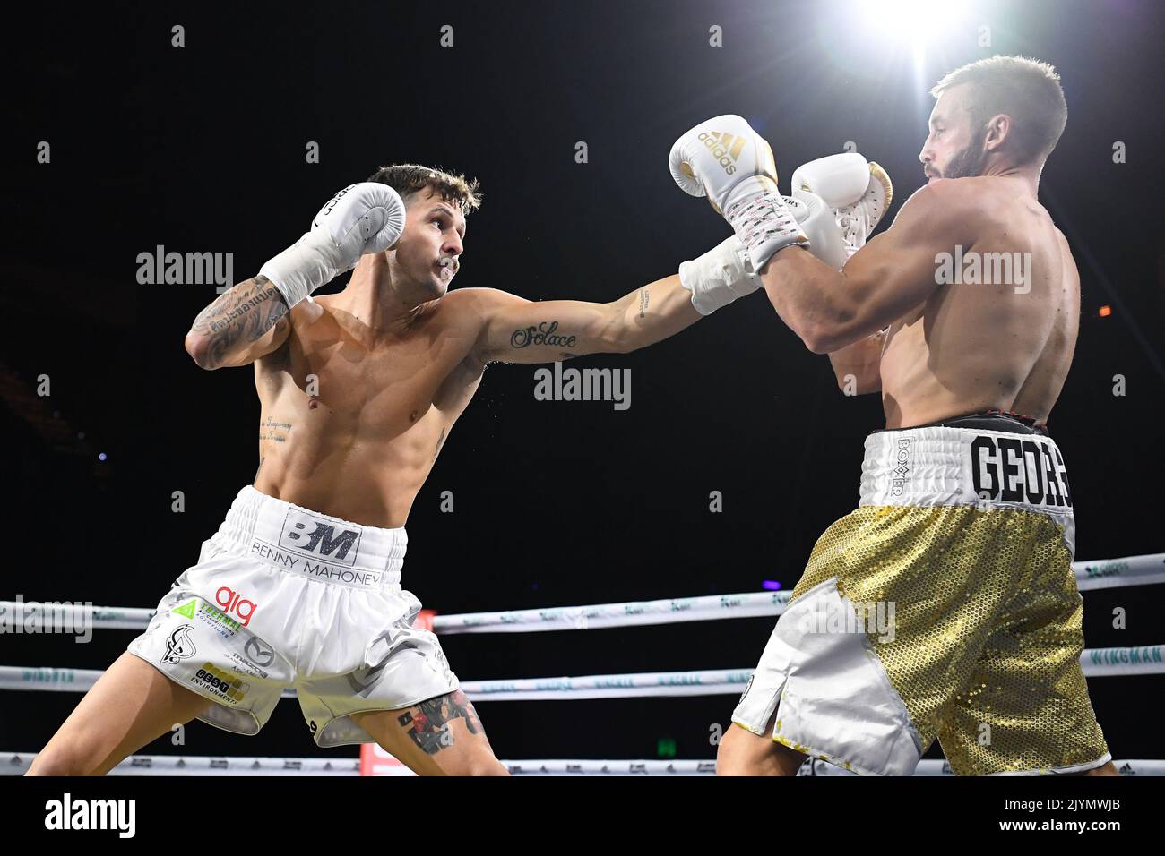 Ben Mahoney (left) and Kris George (right) during the Australian super ...