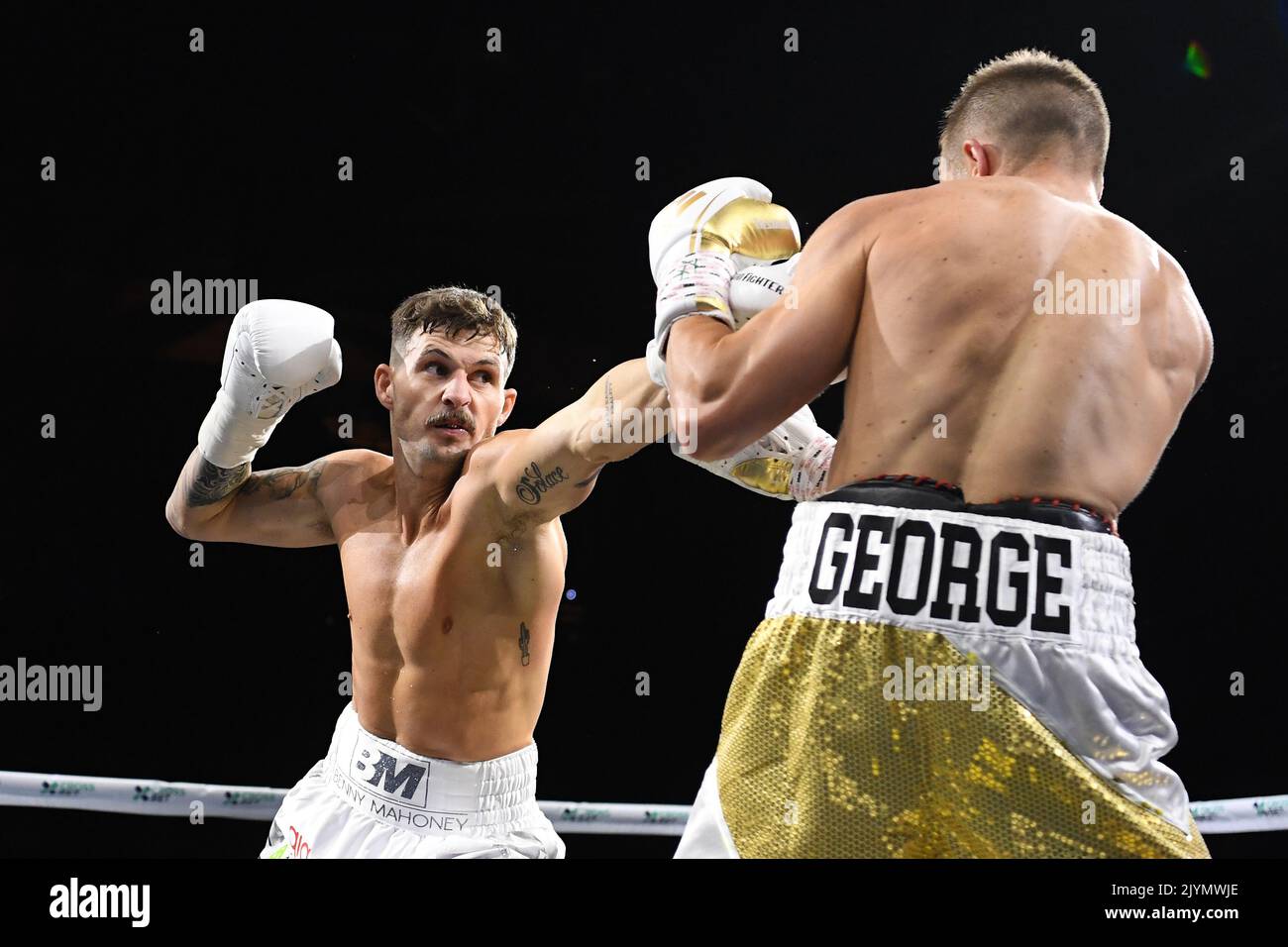 Ben Mahoney (left) and Kris George (right) during the Australian super ...