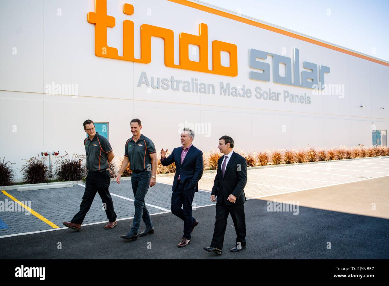 (L-R) Tindo Solar GM Robert Sporne, CEO Shayne Jaenisch, Shadow ...