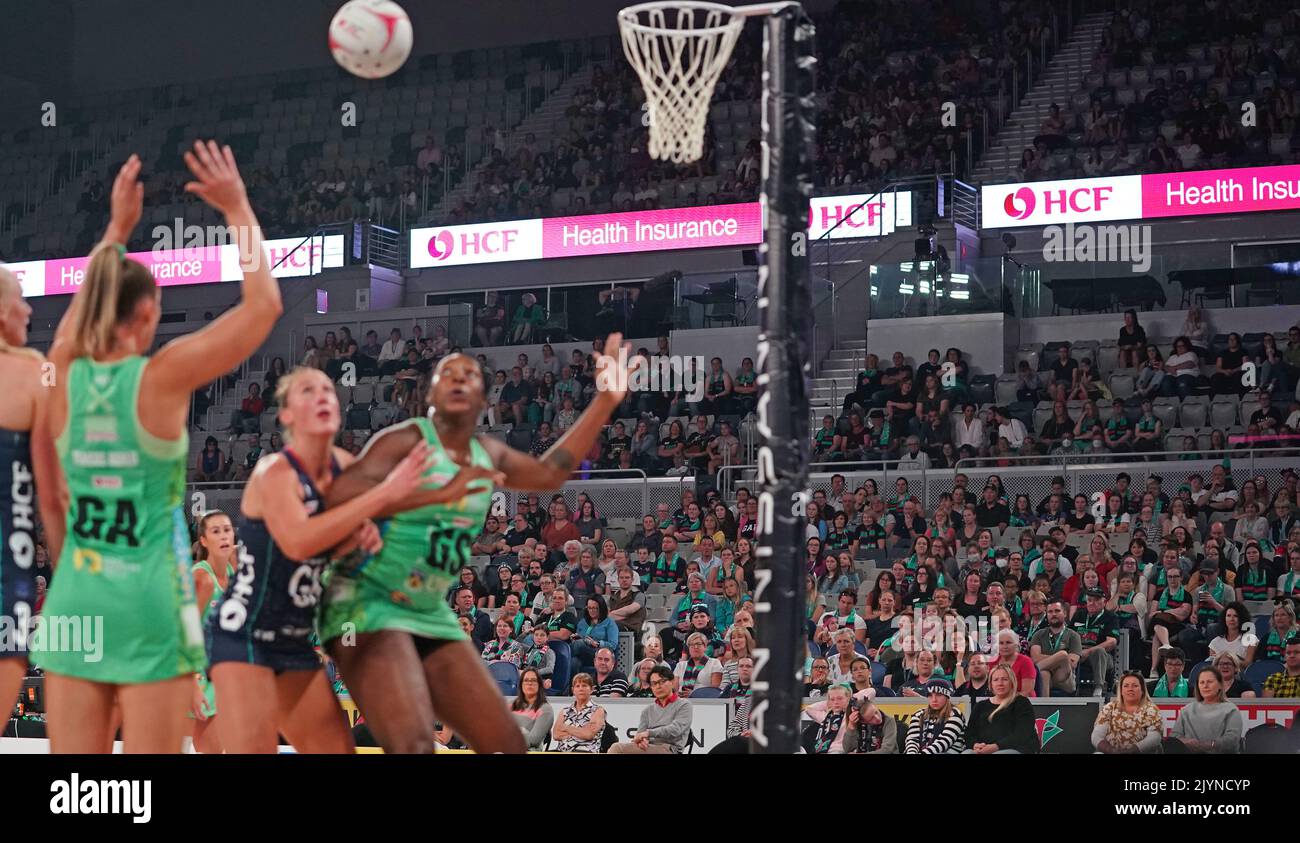 A general view of the crowd of spectators during the Round 1 Super ...