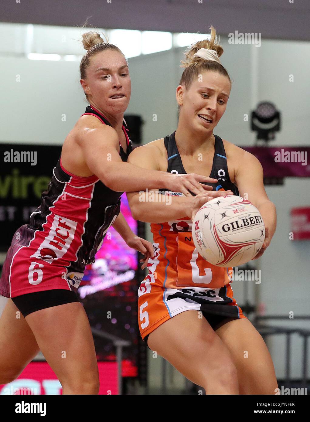 Hannah Petty of the Adelaide Thunderbirds and Jamie-Lee Price of the ...