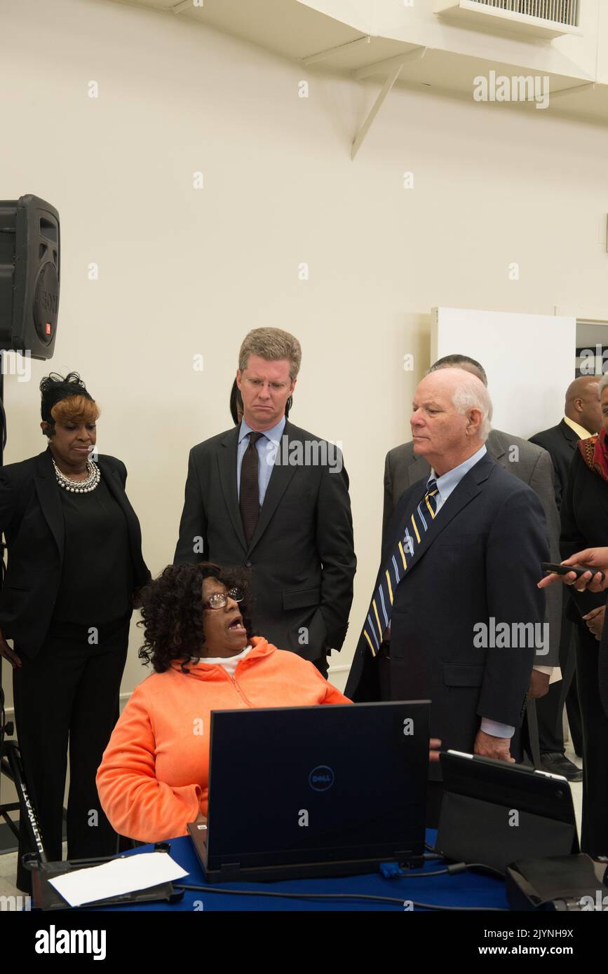 Secretary Shaun Donovan in Baltimore, Maryland for tour of Cherry Hill ...