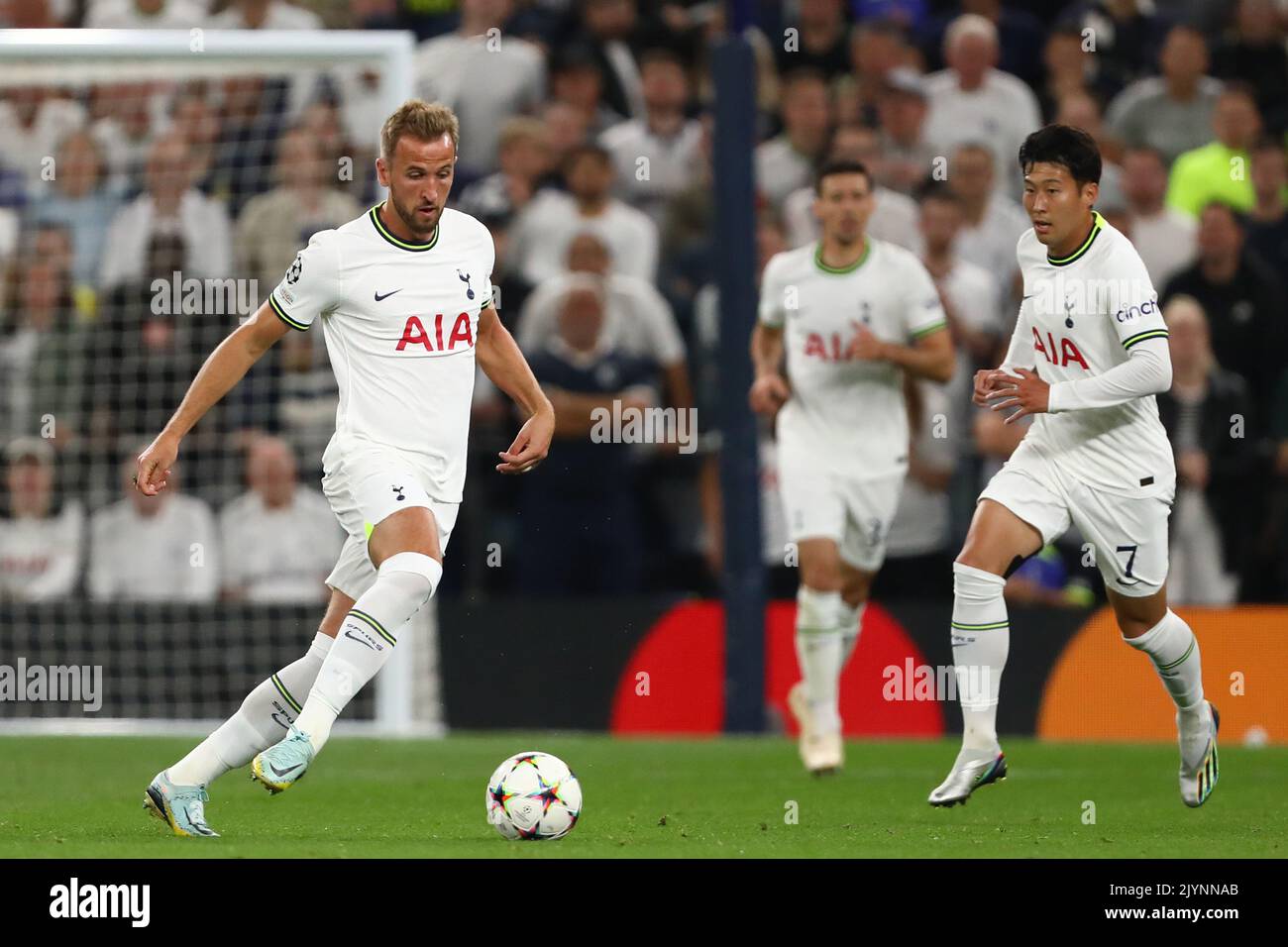 Harry kane son 2022 23 hi-res stock photography and images - Alamy