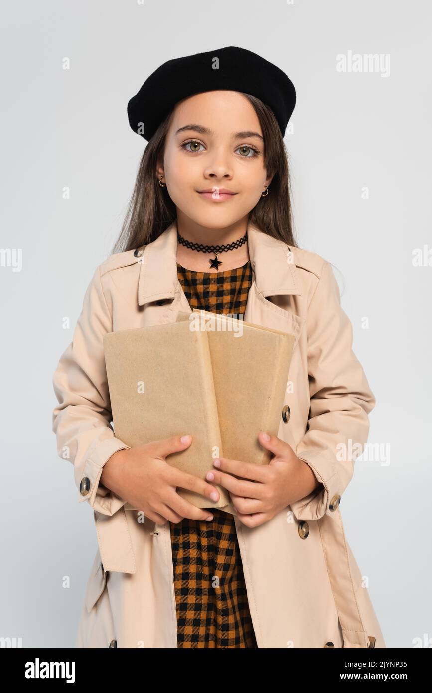 Girl fall books hi-res stock photography and images - Alamy