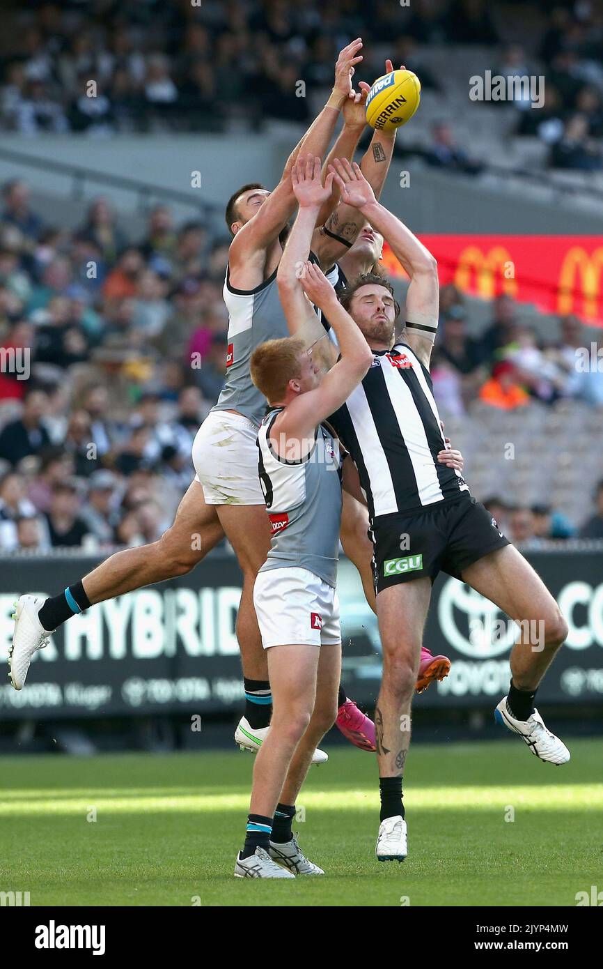Jordan Roughead of the Magpies attempts a mark during the Round 10 AFL ...