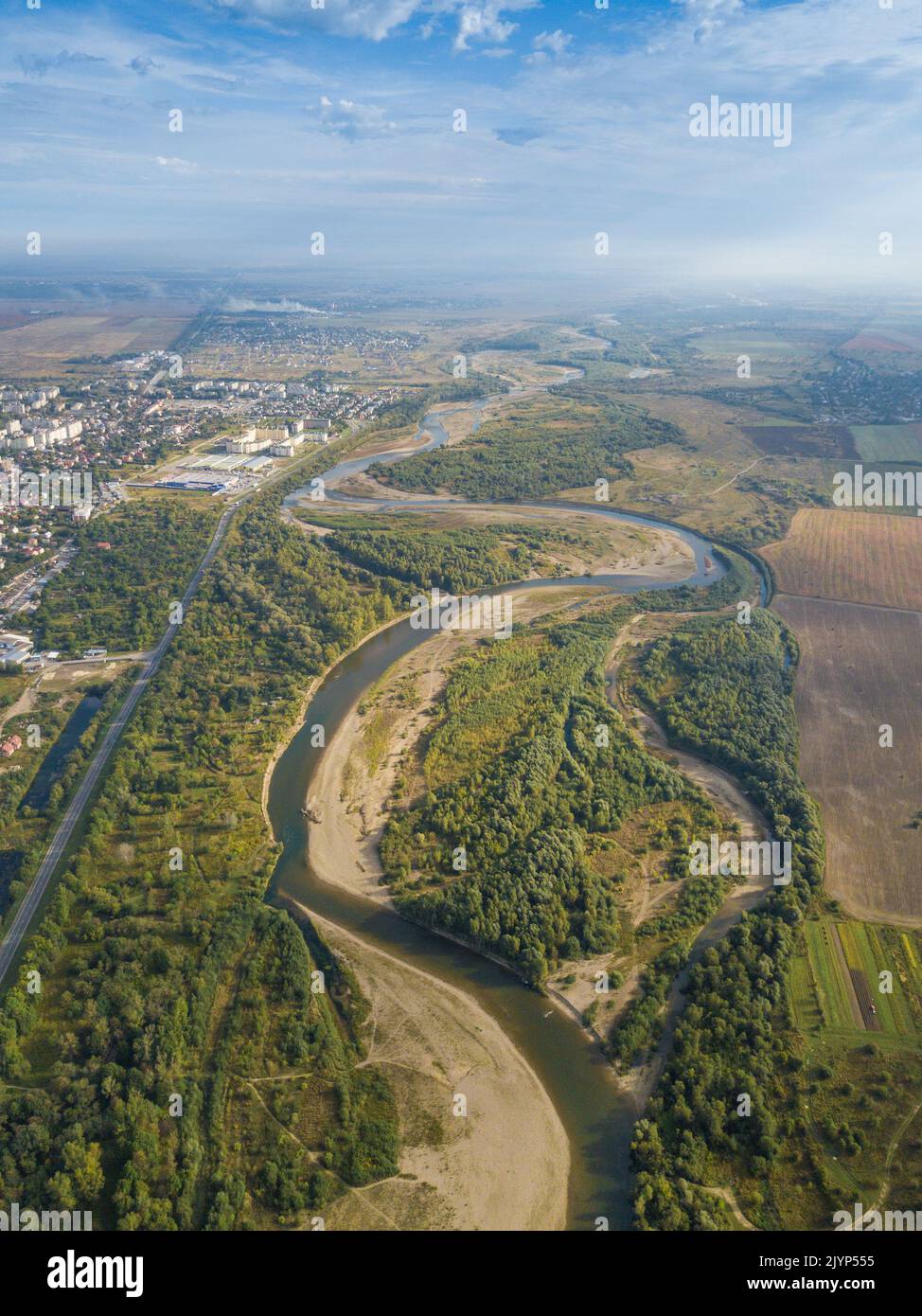 Dron city hi-res stock photography and images - Alamy