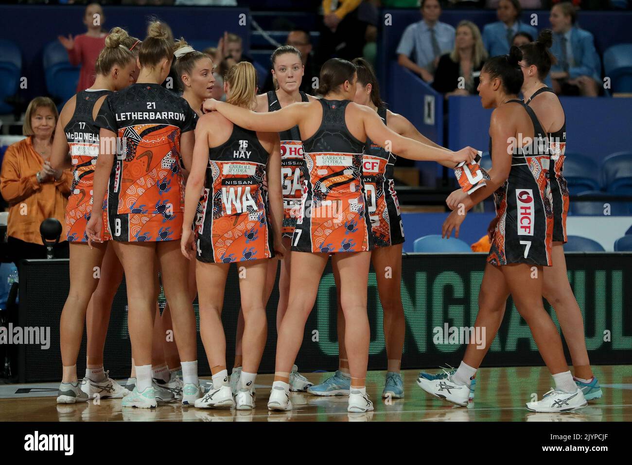 Giants players huddle after being defeated during the Round 5 Super ...