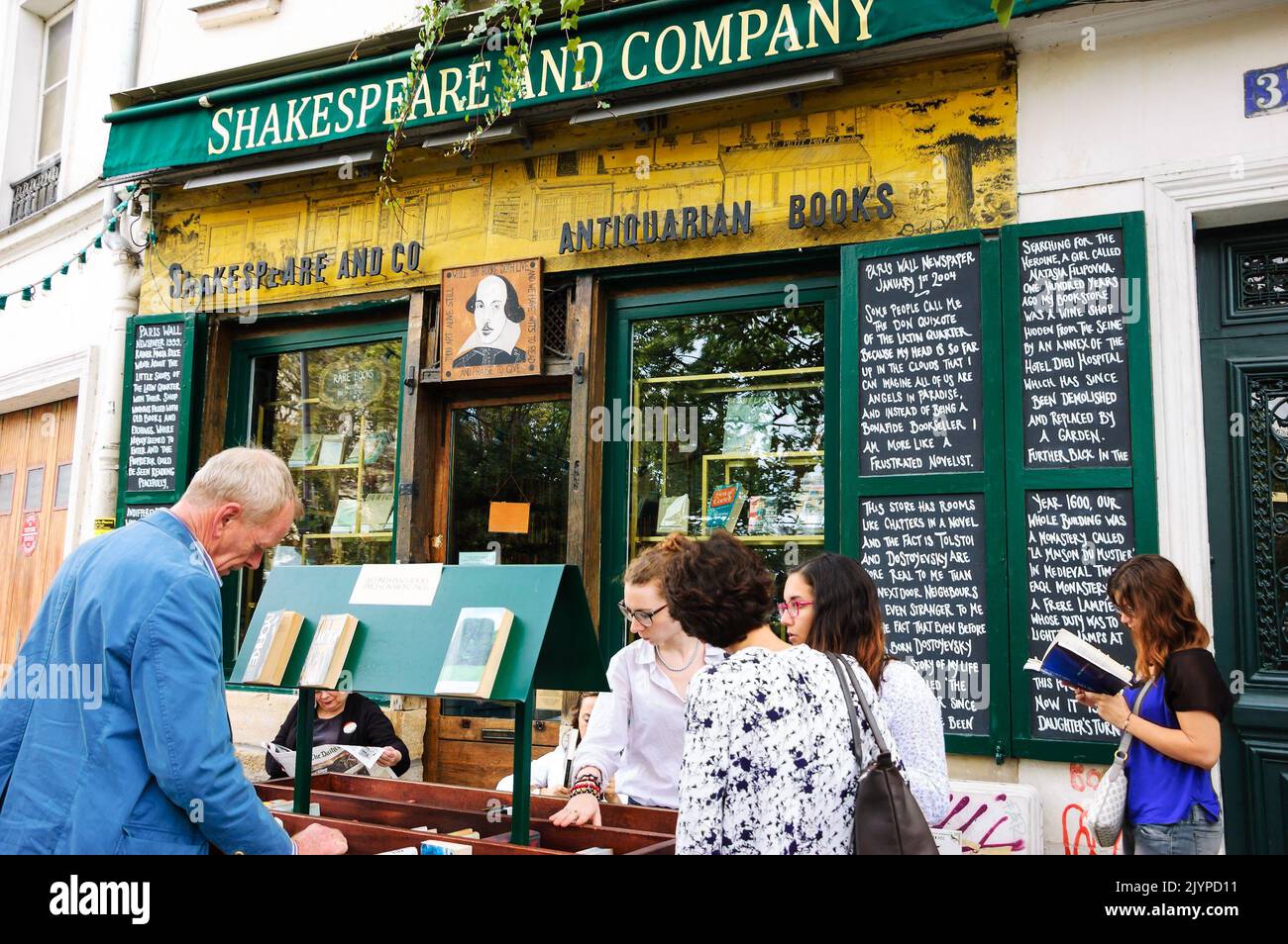 PARIS, FRANCE - OCTOBER 4, 2014: Tourists and Parisians near the famous ...