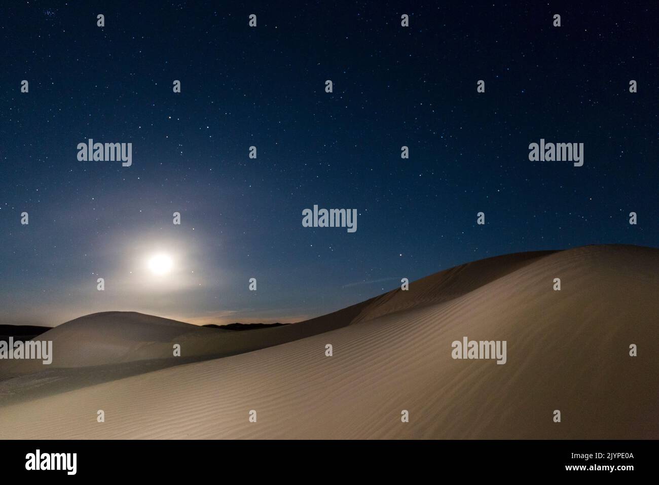 Sand dune at night, Merzouga, Morocco, Sahara desert Stock Photo - Alamy