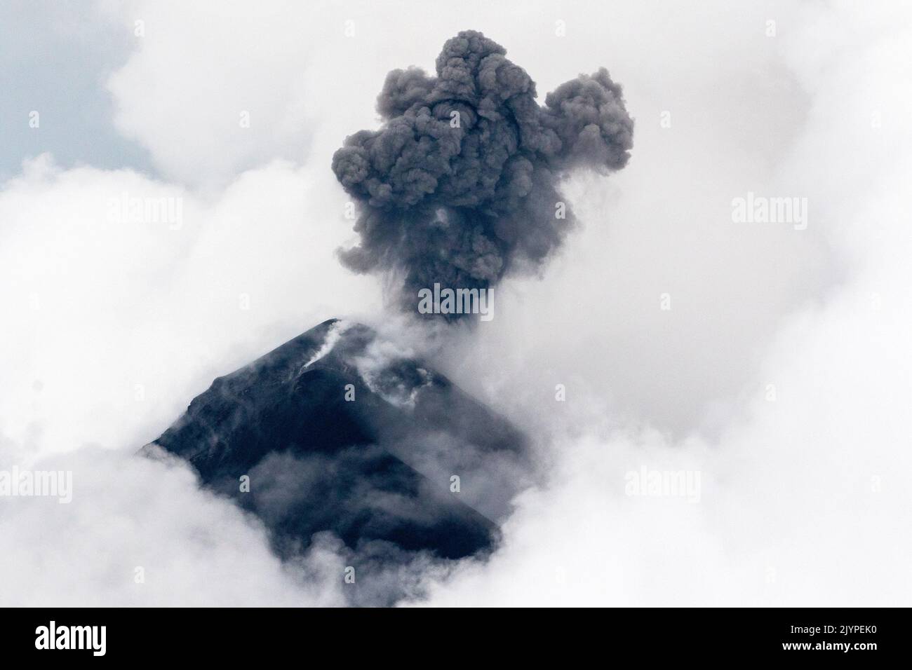 Volcán de Fuego (Volcano of fire) eruption, Sierra Madre de Chiapas ...