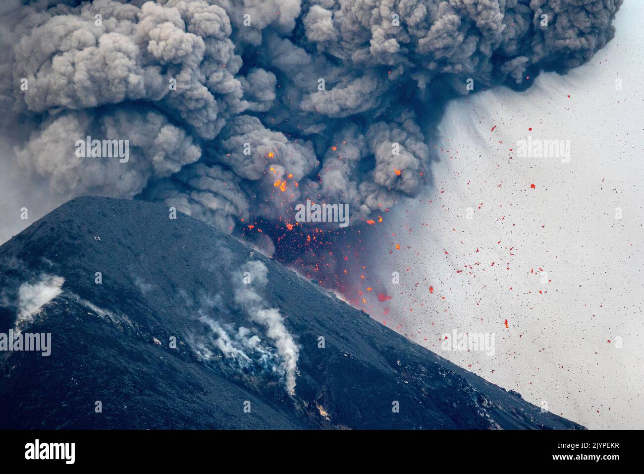 Volcán de Fuego (Volcano of fire) eruption, Sierra Madre de Chiapas ...