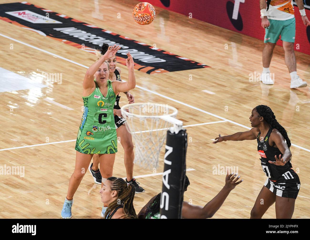 Jess Anstiss of West Coast Fever in action during the Round 6 Super ...