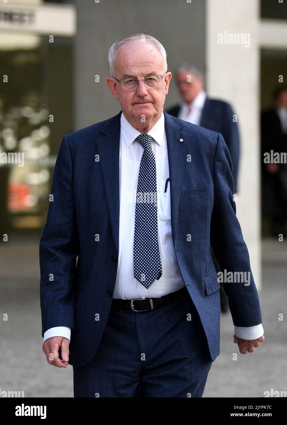 Former Queensland police commissioner Bob Atkinson leaves the District ...