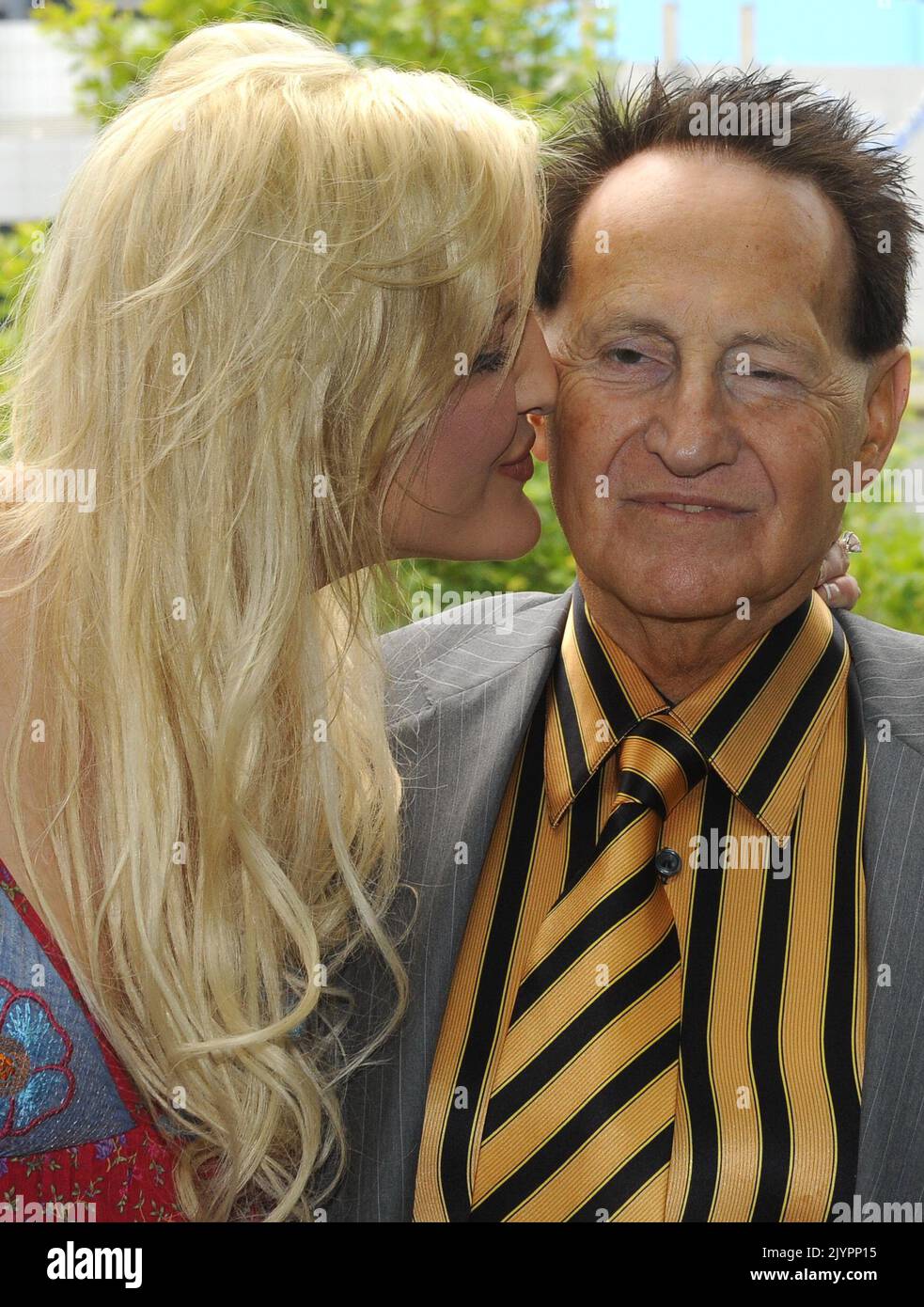 Bride-to-be Brynne Gordon kisses her fiance Geoffrey Edelsten in ...