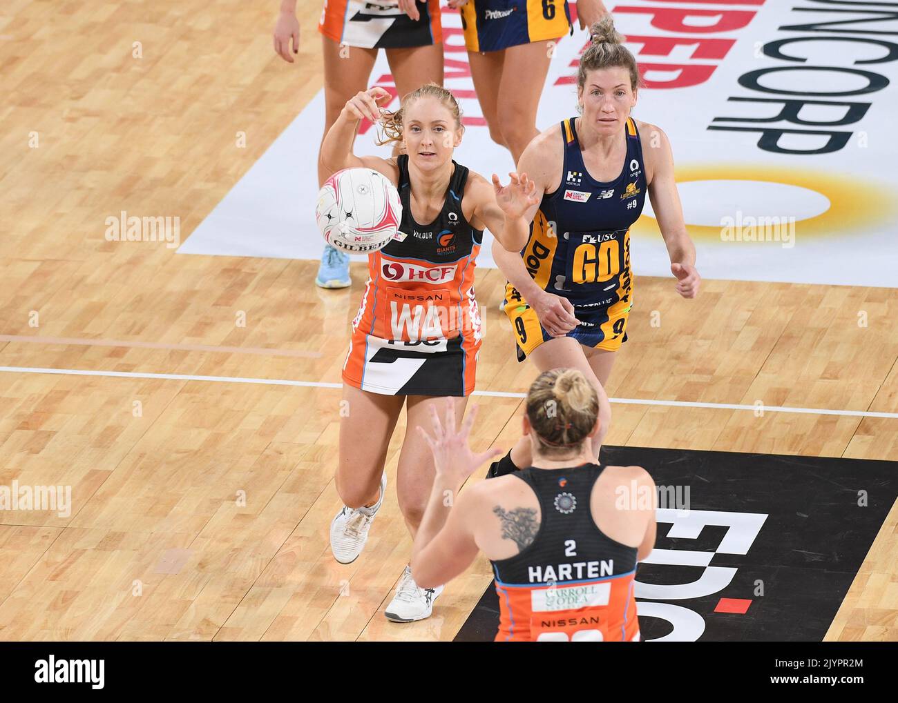 Maddie Hay of the Giants and Karla Pretorius of the Lightning during ...