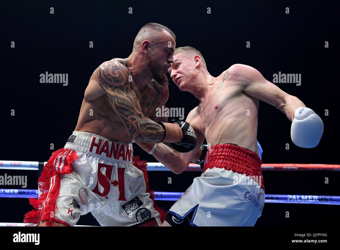 Andrei Mikhailovic (right) and Alex Hannan during their Middleweight ...