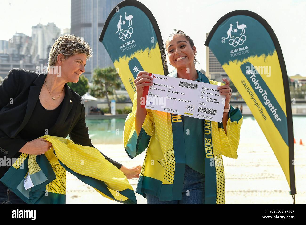 Mariafe Artacho del Solar smiles after being presented with her Tokyo ...