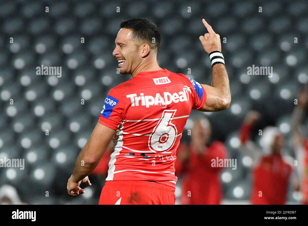 Dragons Corey Norman celebrates after he kicked a field goal in golden ...