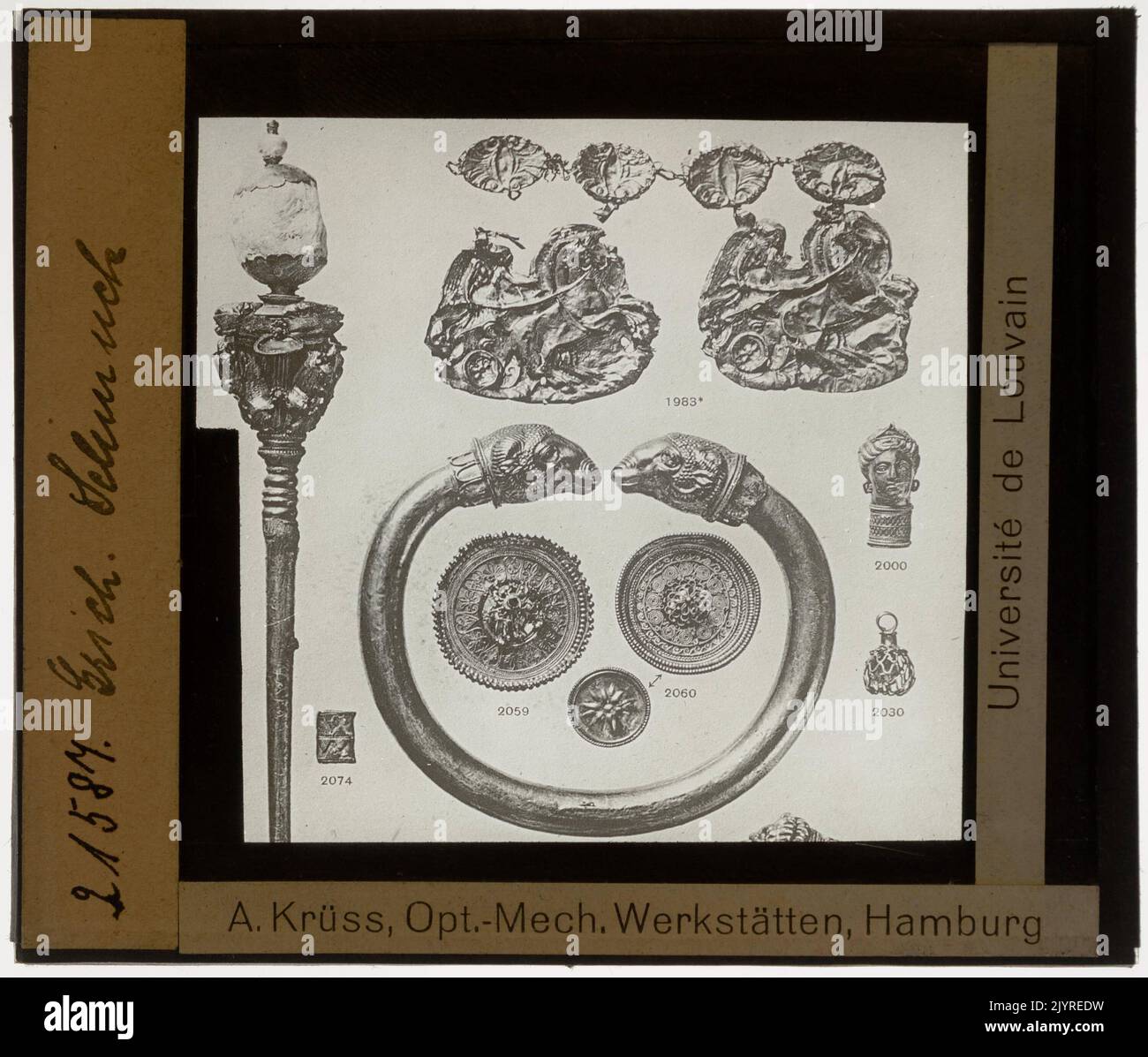 Chains staff hi-res stock photography and images - Alamy