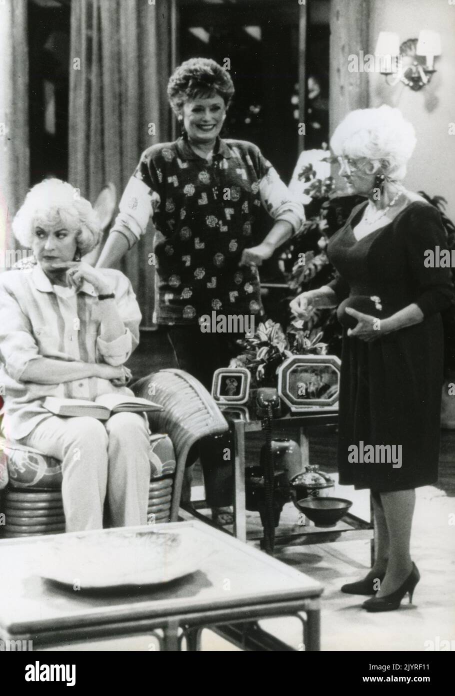 The golden girls 1992 hi-res stock photography and images - Alamy