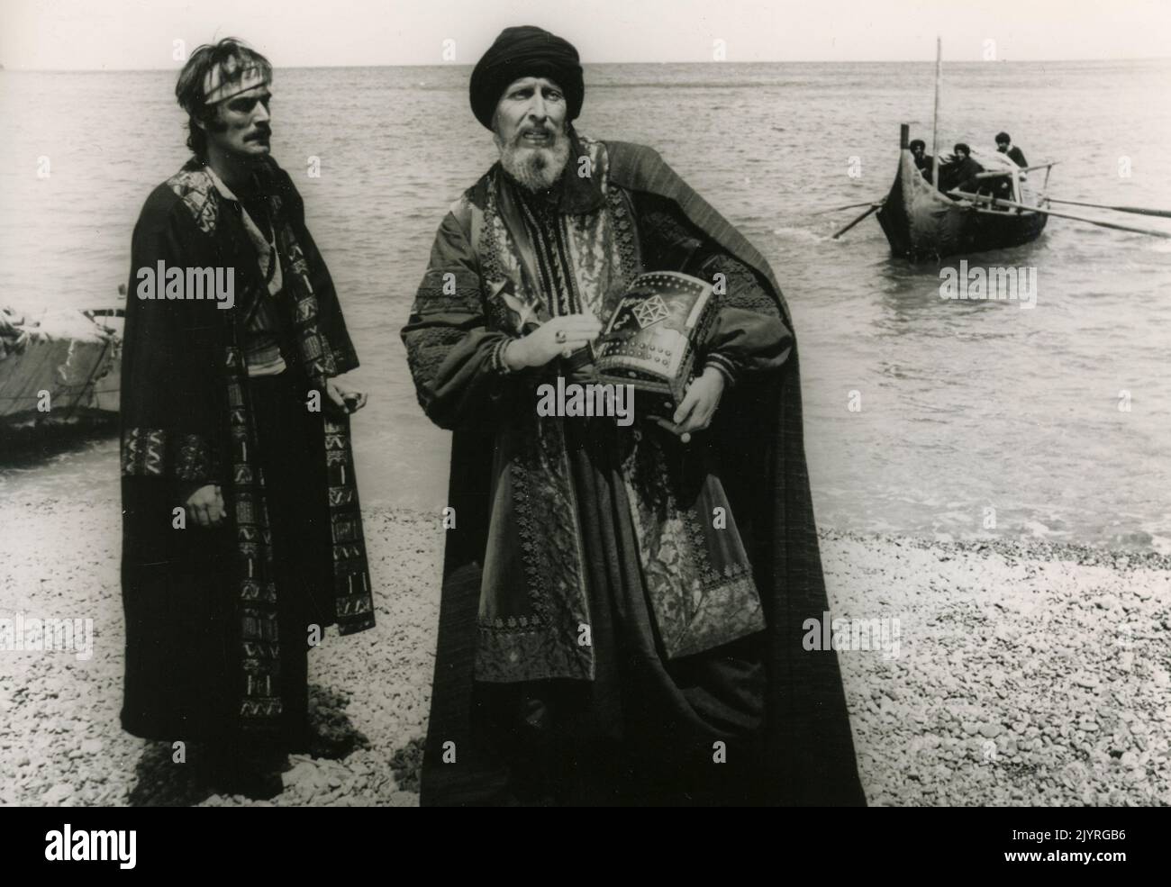 The golden voyage of sinbad tom baker hi-res stock photography and ...