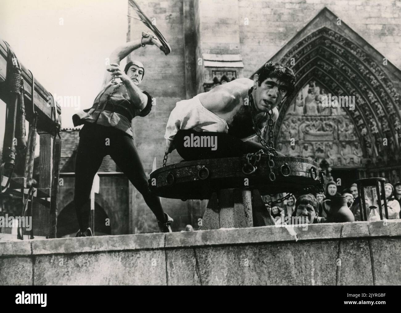 The hunchback of notre dame movie hi-res stock photography and images ...