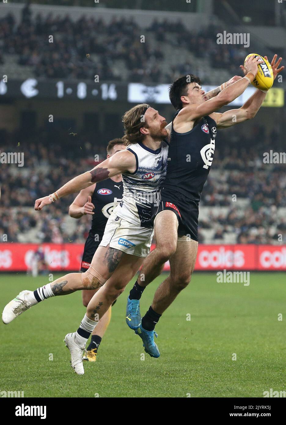 Matthew Kennedy of the blues attempts a mark during the AFL Round ...