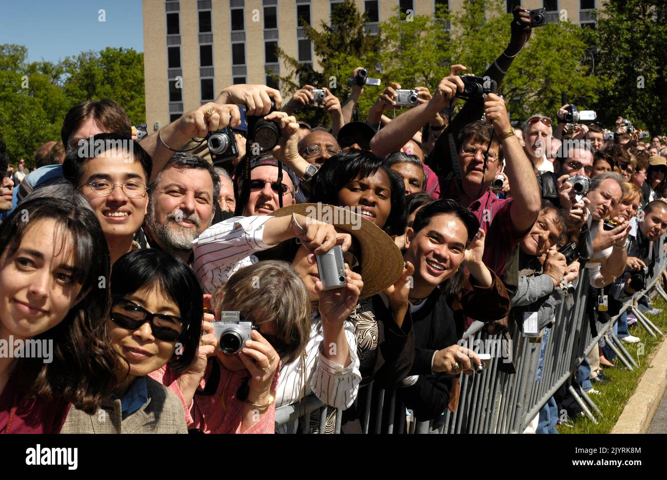 Queen elizabeth ii last flight hi-res stock photography and images - Alamy