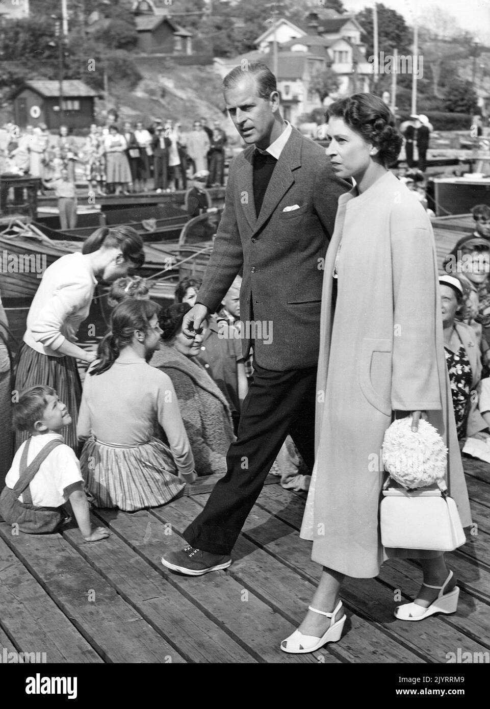 Queen elizabeth prince philip 1956 Black and White Stock Photos ...