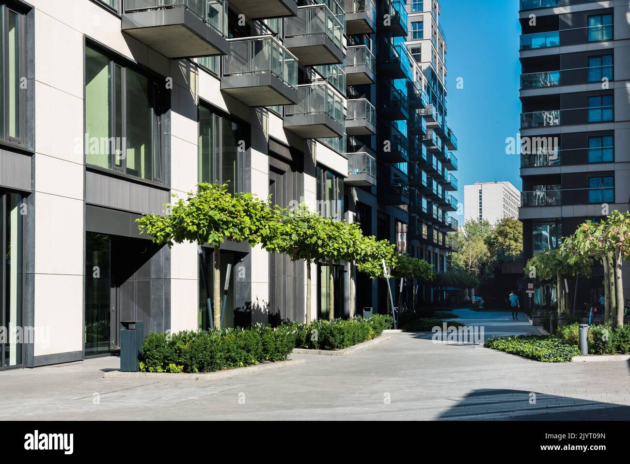 The footpath in a modern urban residential area Stock Photo - Alamy