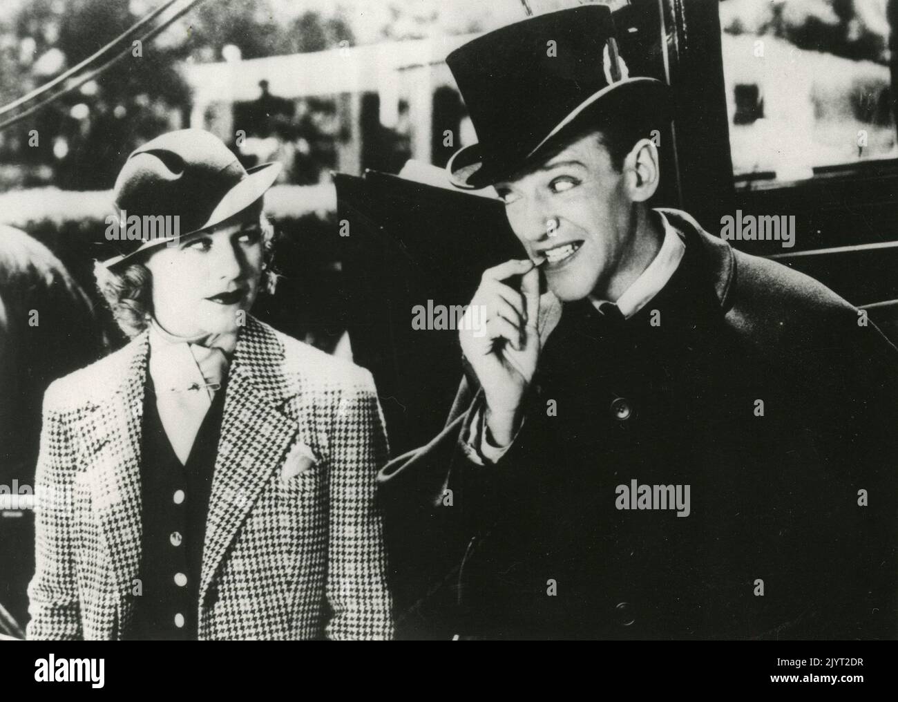 Top hat astaire 1935 hi-res stock photography and images - Alamy