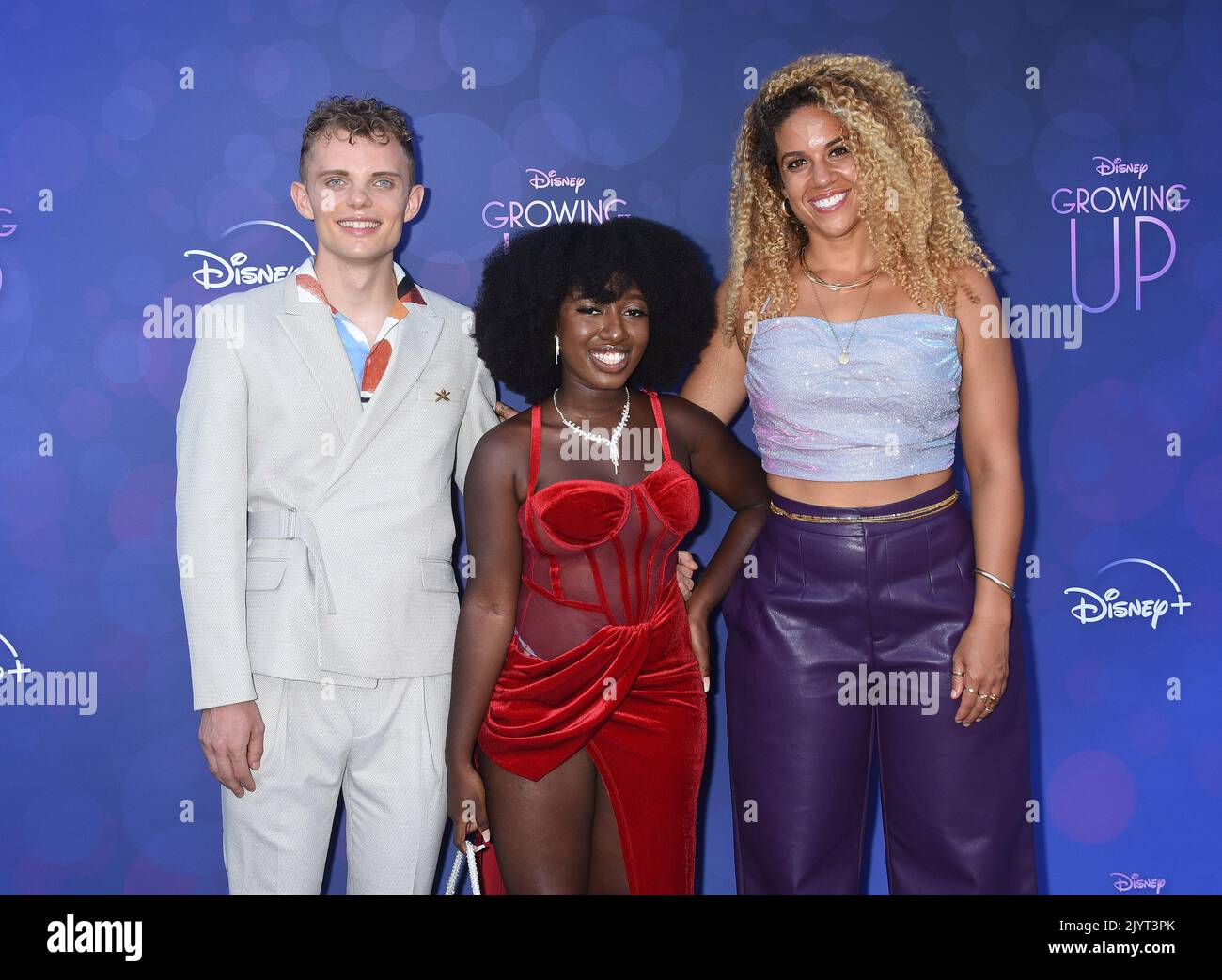 Hollywood, USA. 07th Sep, 2022. Gavin Arneson, Vanessa Aryee and Carri ...