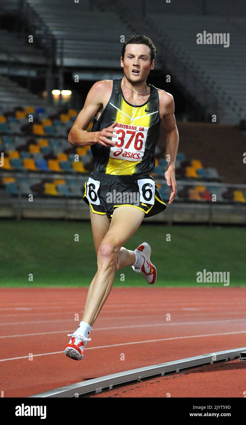 Craig Mottram wins the Mens 3000m at the Australian Athletics ...