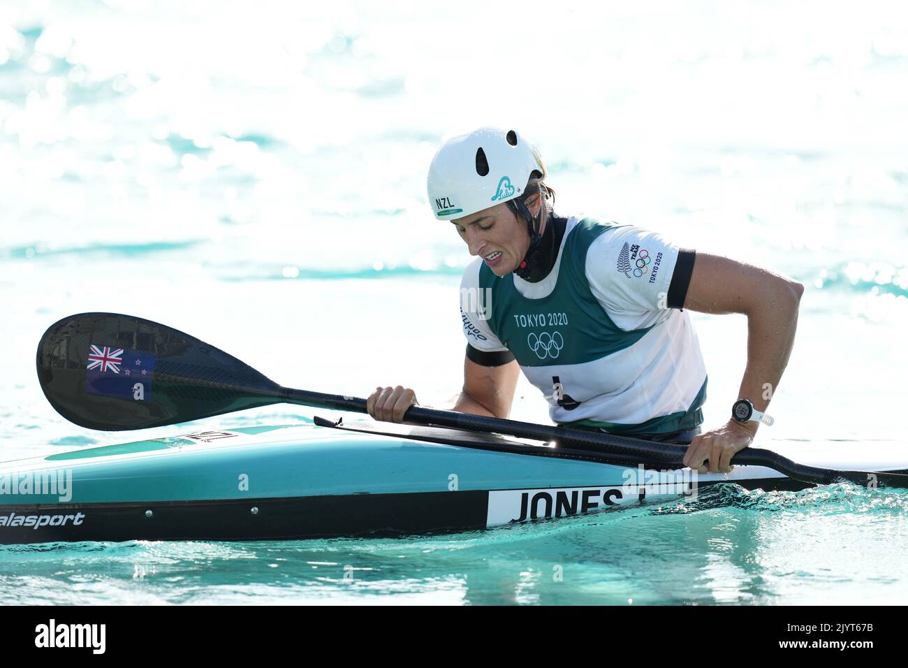Luuka Jones of New Zealand reacts after her final run in the Women’s ...