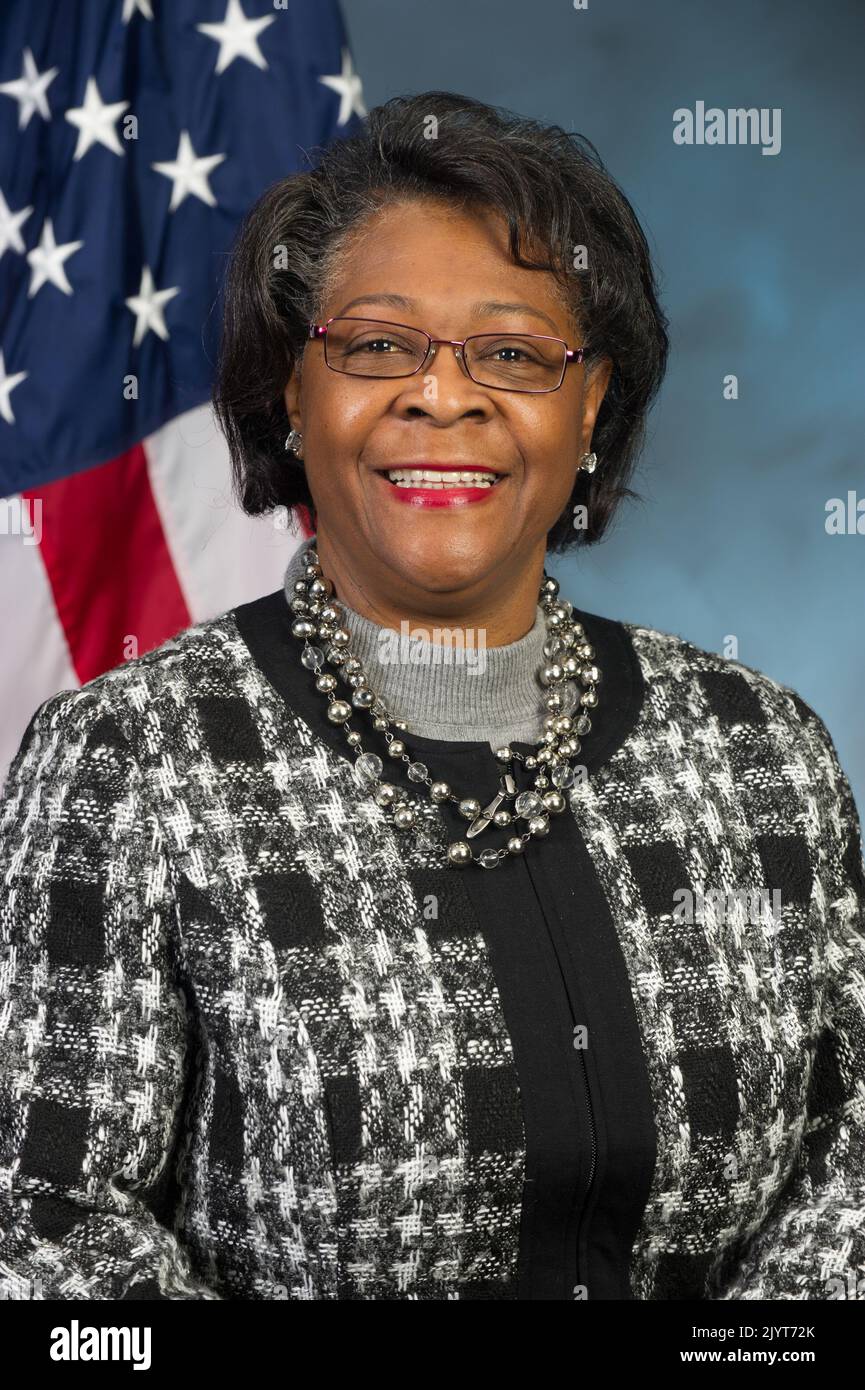 Housing systems hi-res stock photography and images - Alamy