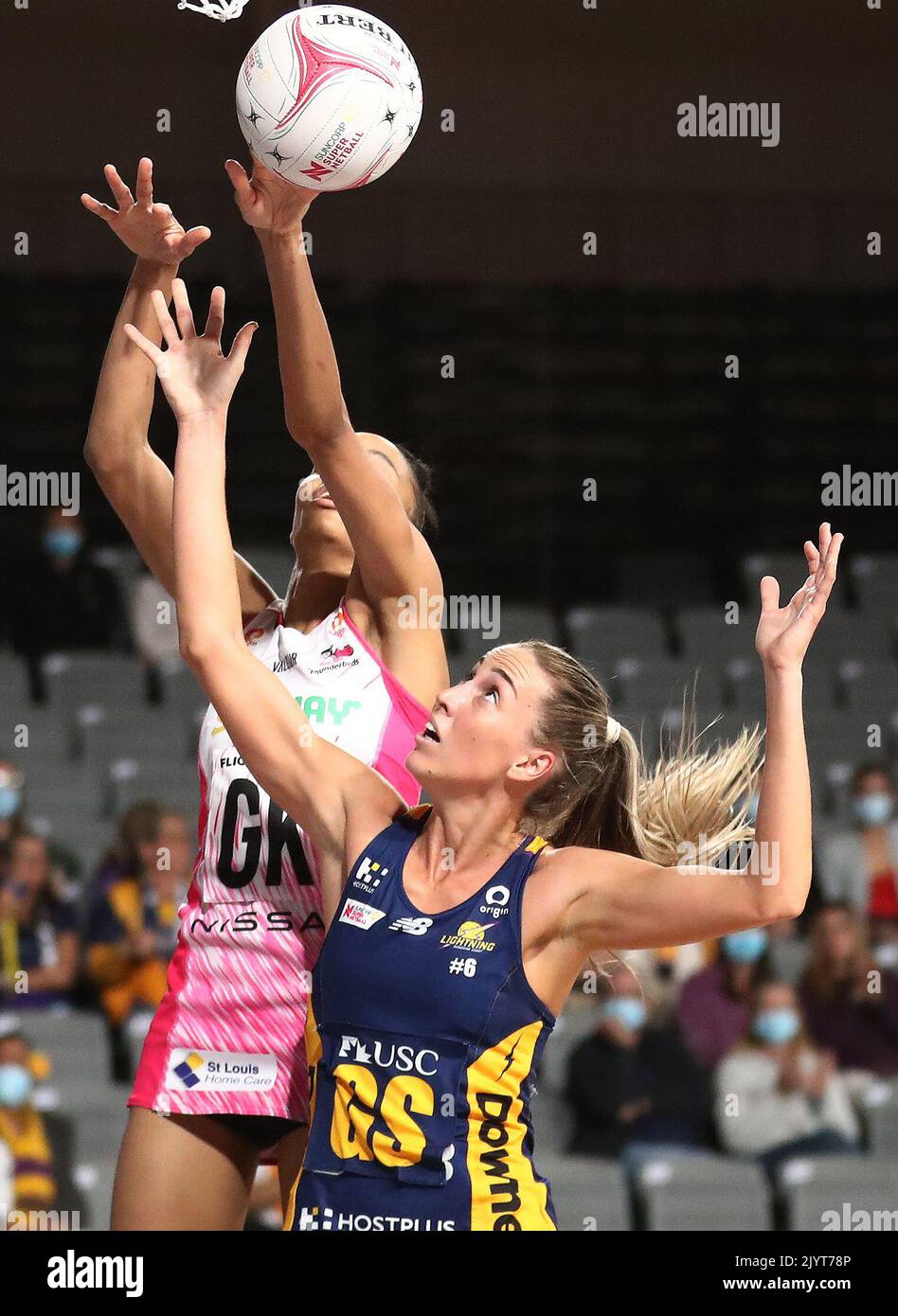 Cara Koenen of the Lightning in action during the Round 12 Super ...