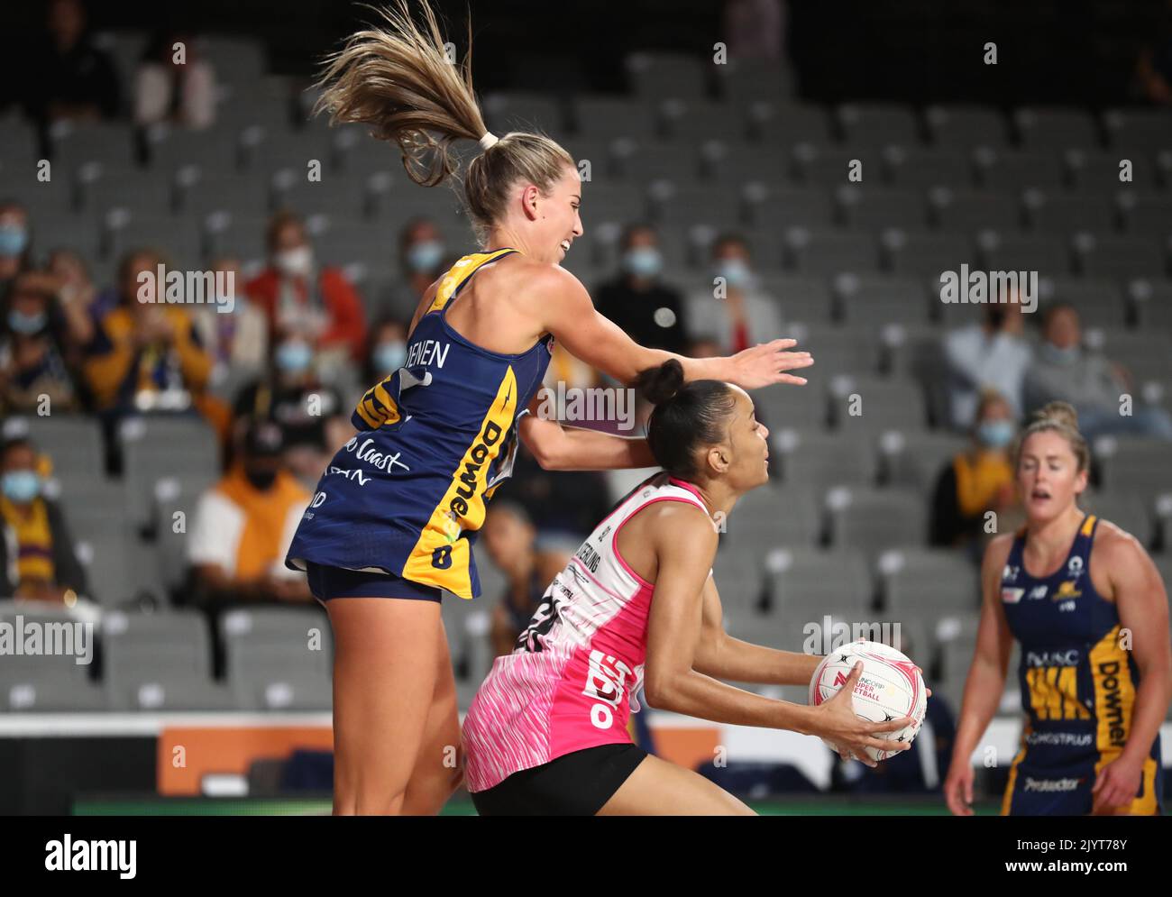 Cara Koenen of the Lightning in action with Phumza Maweni of the ...